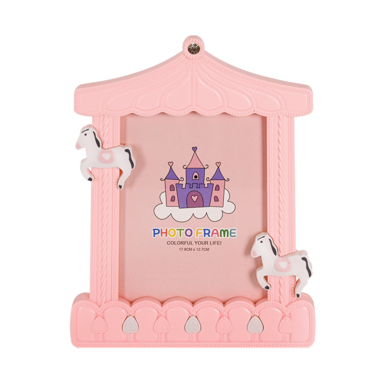 Фоторамка „Замък“ в розово Мечо бг